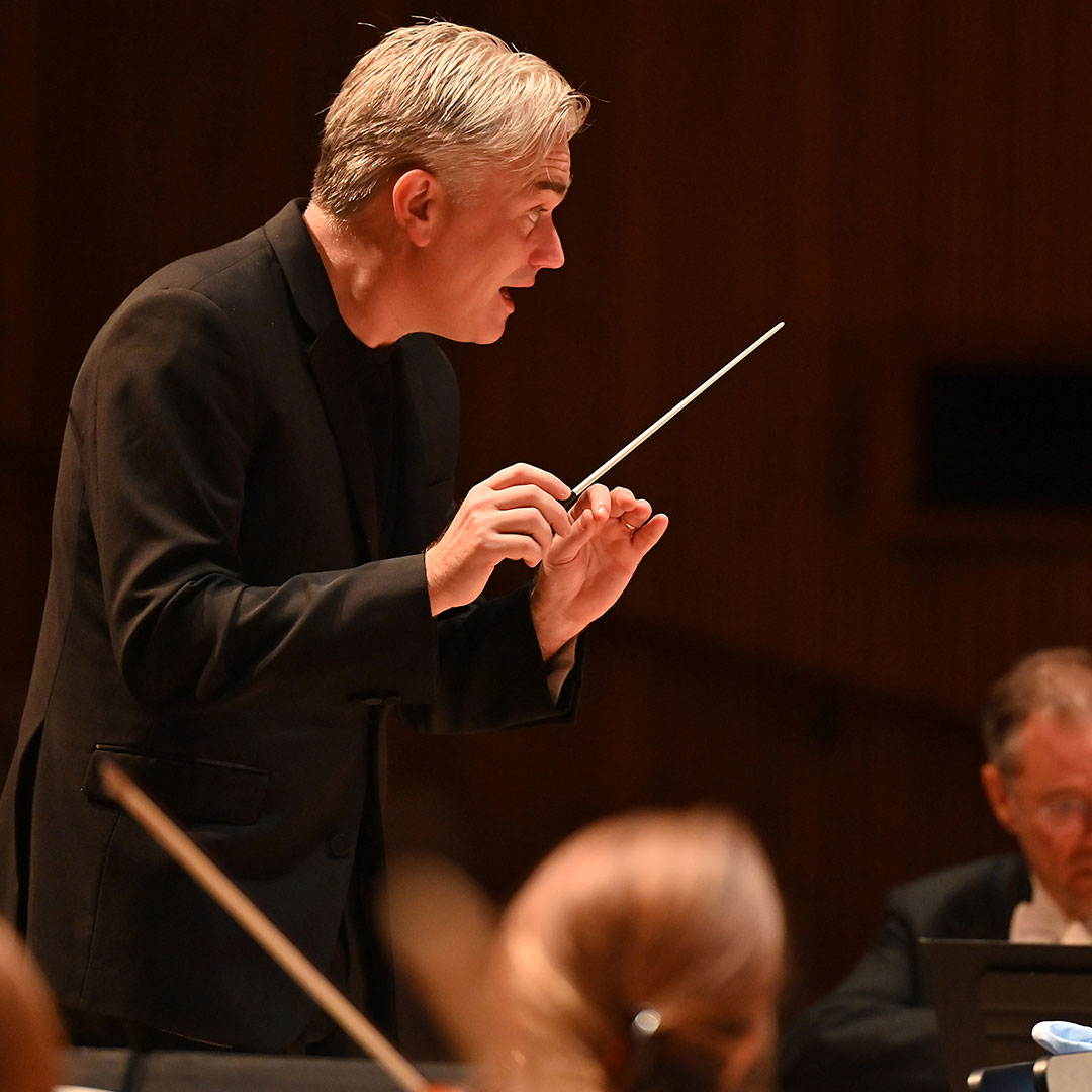 Meet the Artist: Principal Conductor Edward Gardner - DeBartolo ...